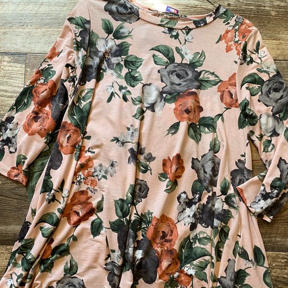 JODIFL | Tops | Jodifl Pink Floral Tunic | Poshmark